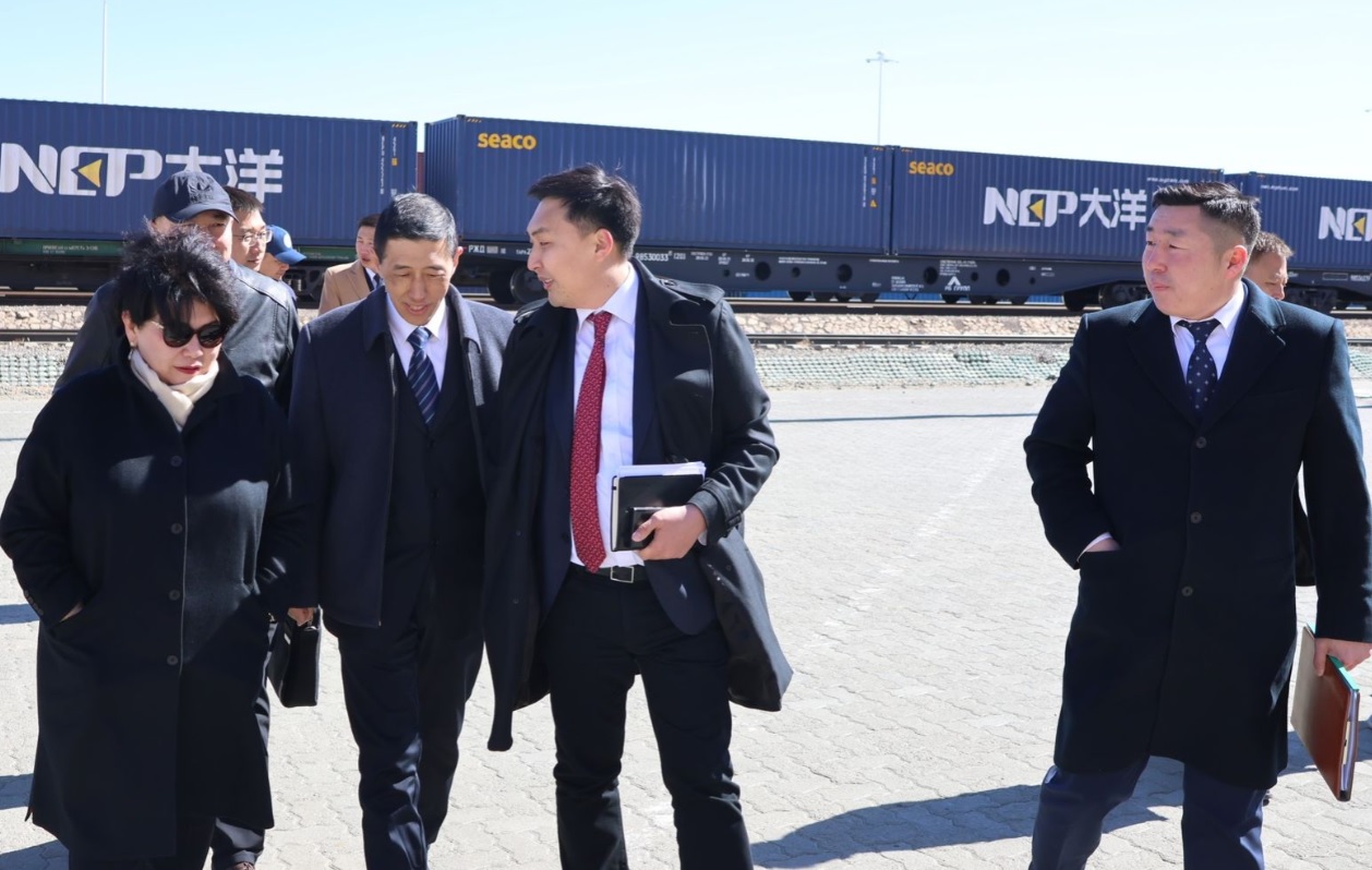 UBTZ, 자밍우드 에렌역에서 하루 15편의 열차를 교환할 것 | 하이몽골리아뉴스